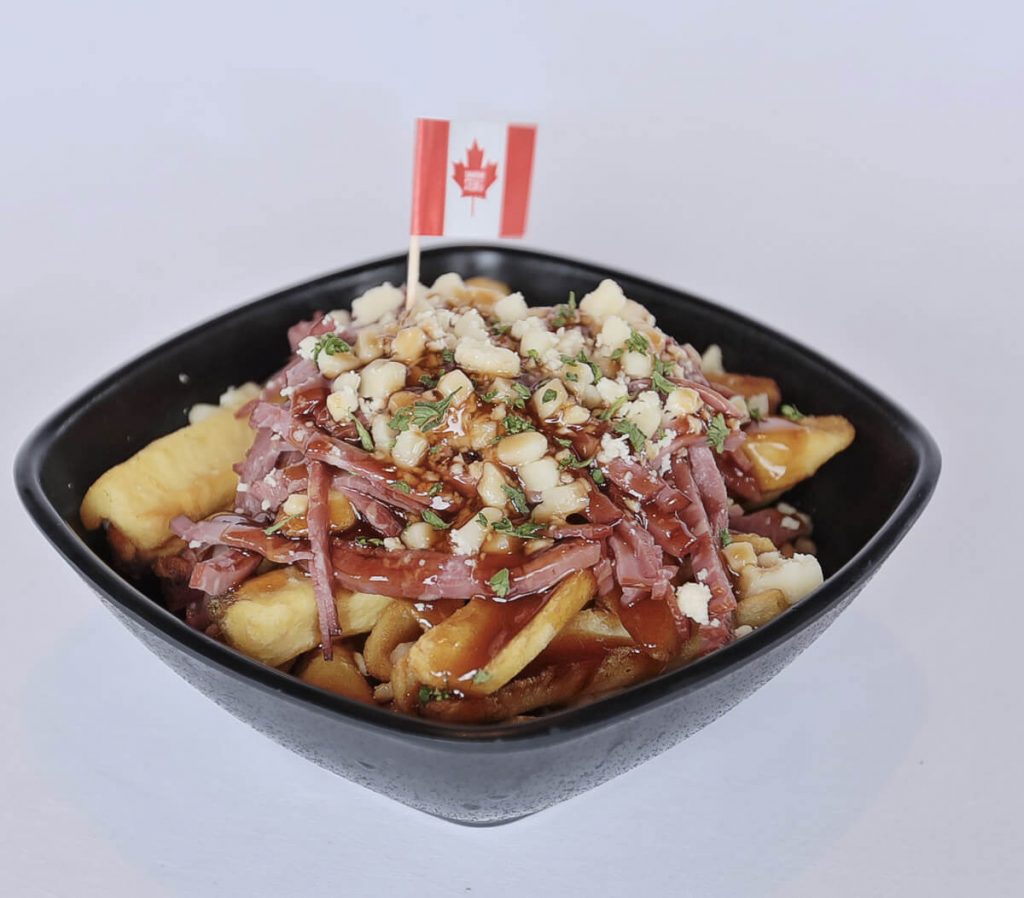 Poutine au boeuf fumé | Restaurant Canadian Steak House